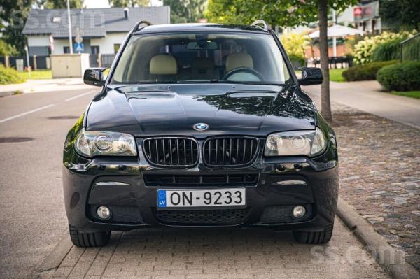 Melns BMW X3 2004 Rīga, ar dzinēja tilpumu 2.50 L un nobraukumu 0 tūkst. km par 2990 €, foto 3 vietnē AUTOMOTO.COM.LV