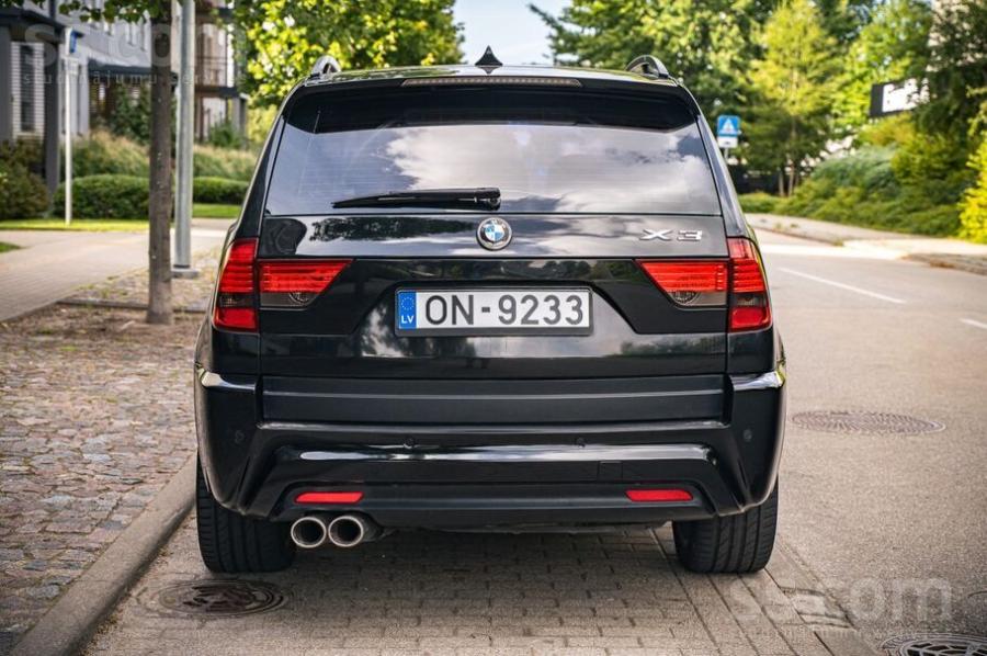 Black BMW X3 2004 in Riga, with an engine capacity of 2.50 L and mileage of 0 thousand km for 2990 €, photo 6 on AUTOMOTO.COM.LV