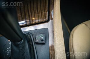 Black BMW X3 2004 in Riga, with an engine capacity of 2.50 L and mileage of 0 thousand km for 2990 €, photo 19 on AUTOMOTO.COM.LV