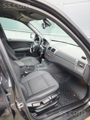 Черный БМВ Х3 2004 в Рига, объемом двигателя 3.00 л и пробегом 393 тыс. км за 4300 €, фото 25 на AUTOMOTO.COM.LV