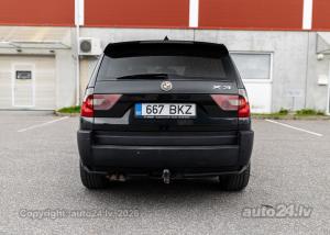 Melns BMW X3 2004 Tallina, ar dzinēja tilpumu 3.00 L un nobraukumu 389 tūkst. km par 3790 €, foto 7 vietnē AUTOMOTO.COM.LV