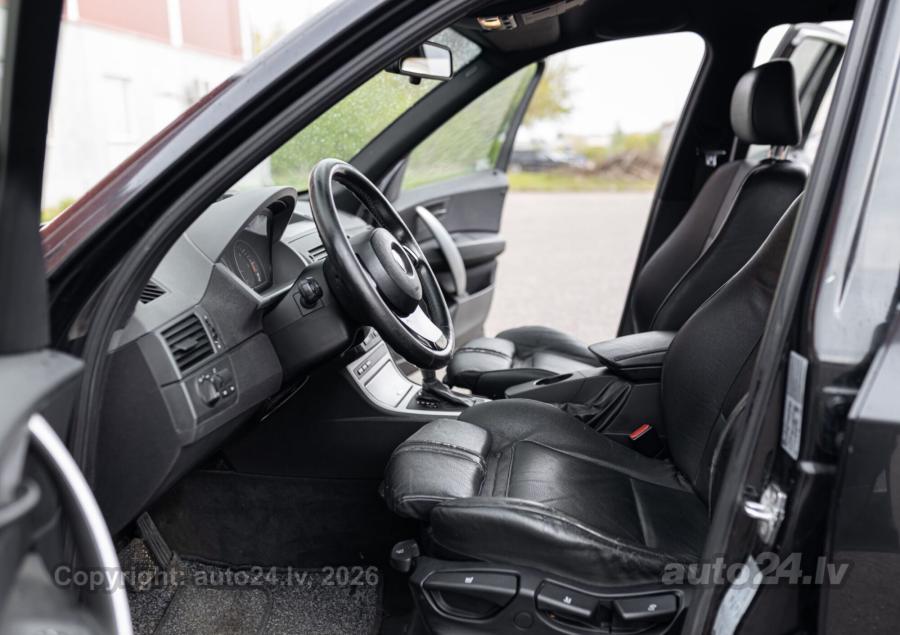 Melns BMW X3 2004 Tallina, ar dzinēja tilpumu 3.00 L un nobraukumu 389 tūkst. km par 3790 €, foto 8 vietnē AUTOMOTO.COM.LV