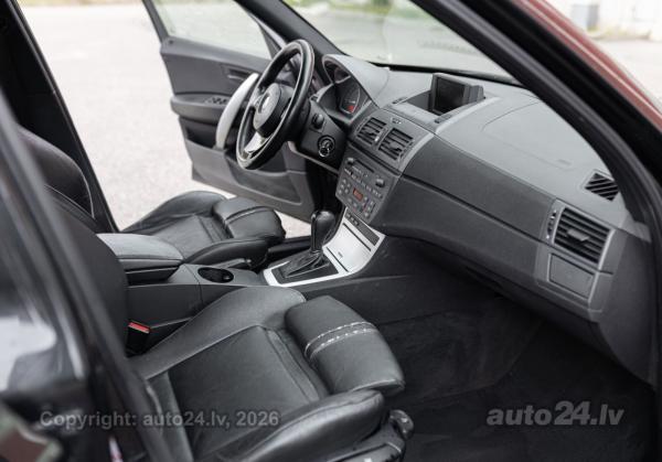 Melns BMW X3 2004 Tallina, ar dzinēja tilpumu 3.00 L un nobraukumu 389 tūkst. km par 3790 €, foto 10 vietnē AUTOMOTO.COM.LV