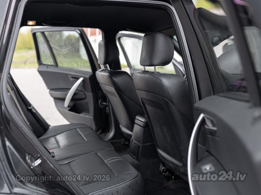 Melns BMW X3 2004 Tallina, ar dzinēja tilpumu 3.00 L un nobraukumu 389 tūkst. km par 3790 €, foto 11 vietnē AUTOMOTO.COM.LV