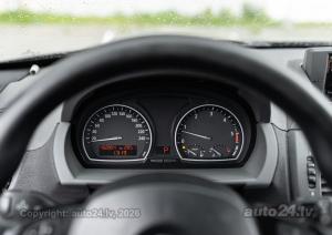 Melns BMW X3 2004 Tallina, ar dzinēja tilpumu 3.00 L un nobraukumu 389 tūkst. km par 3790 €, foto 16 vietnē AUTOMOTO.COM.LV