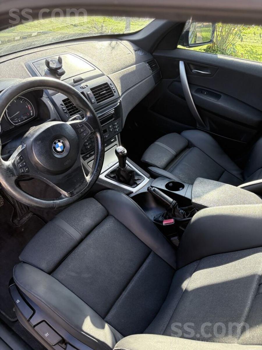 Melns BMW X3 2004 Madona, ar dzinēja tilpumu 2.00 L un nobraukumu 360 tūkst. km par 4200 €, foto 4 vietnē AUTOMOTO.COM.LV