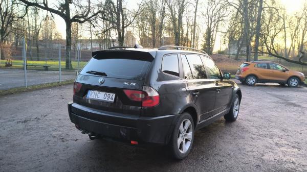 Melns BMW X3 2005 Klaipėda, ar dzinēja tilpumu 2.00 L un nobraukumu 344 tūkst. km par 2330 €, foto 3 vietnē AUTOMOTO.COM.LV