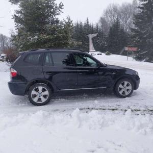Black BMW X3 2005 in Rokiskis, with an engine capacity of 3.00 L and mileage of 360 thousand km for 3800 €, photo 6 on AUTOMOTO.COM.LV
