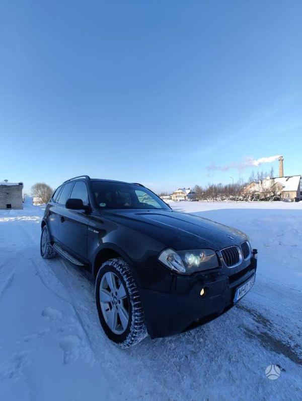 Melns BMW X3 2005 Plungė, ar dzinēja tilpumu 2.99 L un nobraukumu 331 tūkst. km par 4200 €, foto 5 vietnē AUTOMOTO.COM.LV