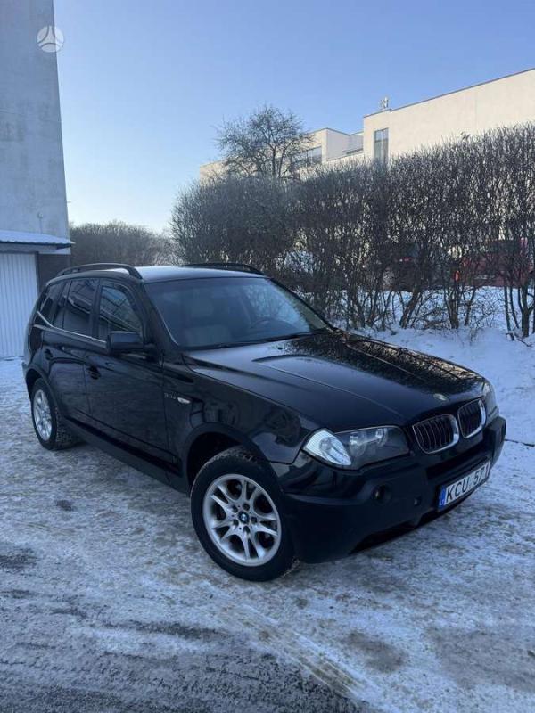 Melns BMW X3 2005 Viļņa, ar dzinēja tilpumu 3.00 L un nobraukumu 357 tūkst. km par 3200 €, foto 2 vietnē AUTOMOTO.COM.LV
