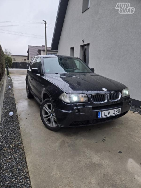 Melns BMW X3 2005 Kauņa, ar dzinēja tilpumu 3.00 L un nobraukumu 290 tūkst. km par 3600 €, foto 2 vietnē AUTOMOTO.COM.LV