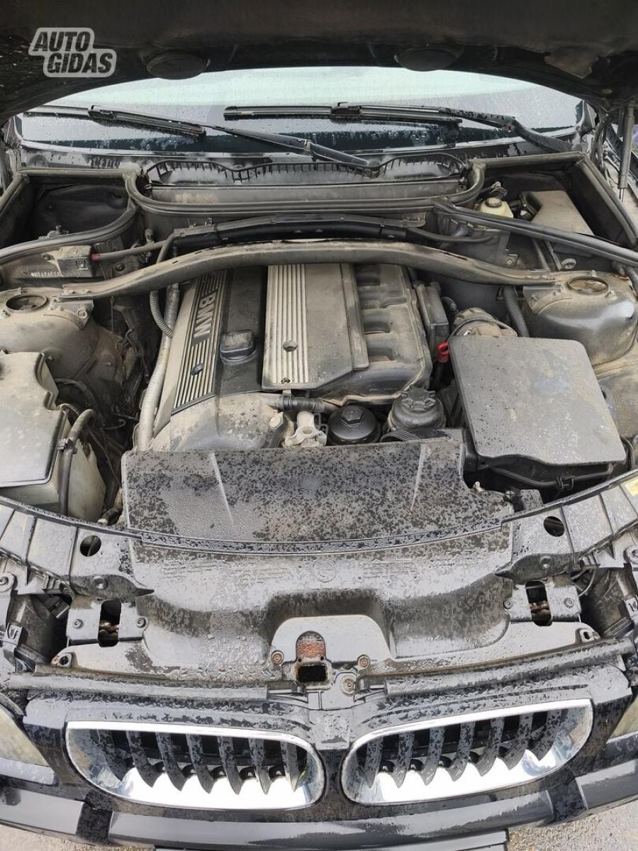 Melns BMW X3 2005 Viļņa, ar dzinēja tilpumu 2.50 L un nobraukumu 314 tūkst. km par 1500 €, foto 10 vietnē AUTOMOTO.COM.LV