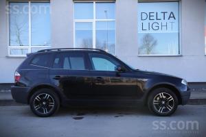 Melns BMW X3 2005 Rīga, ar dzinēja tilpumu 3.00 L un nobraukumu 366 tūkst. km par 3995 €, foto 4 vietnē AUTOMOTO.COM.LV