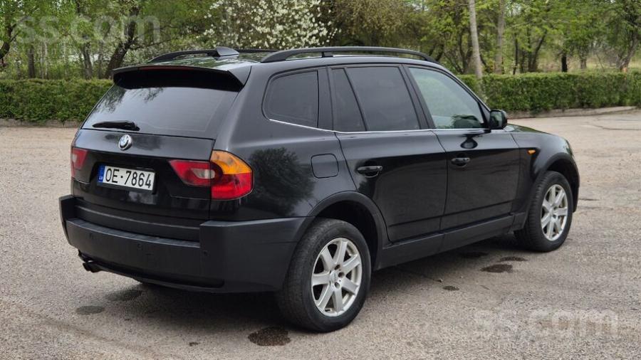 Black BMW X3 2005 in Jelgava, with an engine capacity of 3.00 L and mileage of 270 thousand km for 3300 €, photo 5 on AUTOMOTO.COM.LV