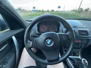 Melns BMW X3 2005 Rīga, ar dzinēja tilpumu 2.00 L un nobraukumu 365 tūkst. km par 2400 €, foto 10 vietnē AUTOMOTO.COM.LV