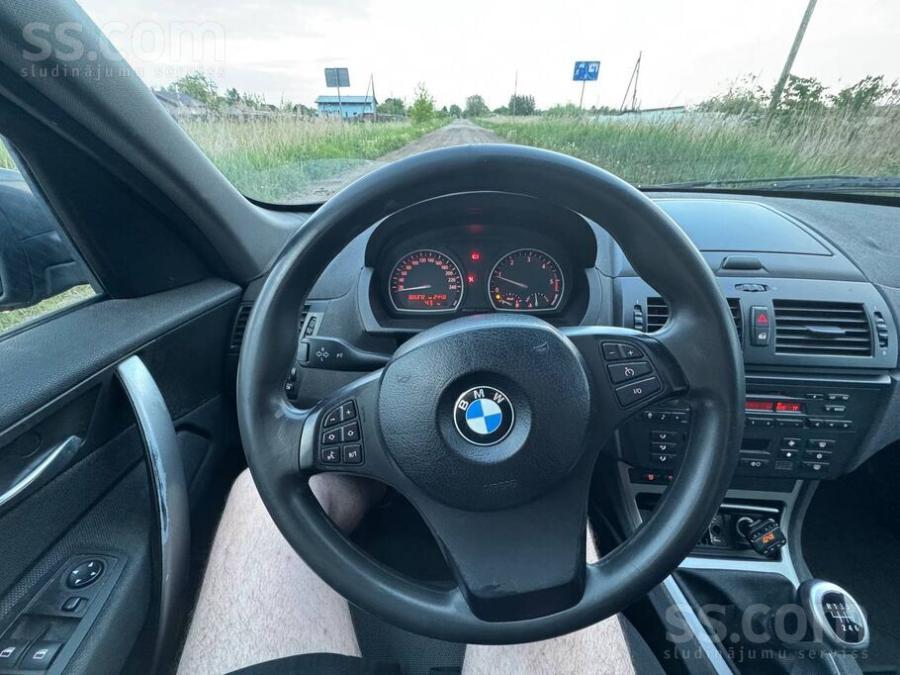 Melns BMW X3 2005 Rīga, ar dzinēja tilpumu 2.00 L un nobraukumu 365 tūkst. km par 2400 €, foto 10 vietnē AUTOMOTO.COM.LV