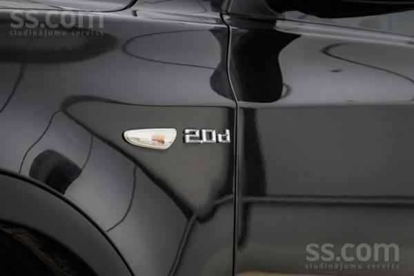 Black BMW X3 2005 in Riga, with an engine capacity of 2.00 L and mileage of 239 thousand km for 4500 €, photo 8 on AUTOMOTO.COM.LV