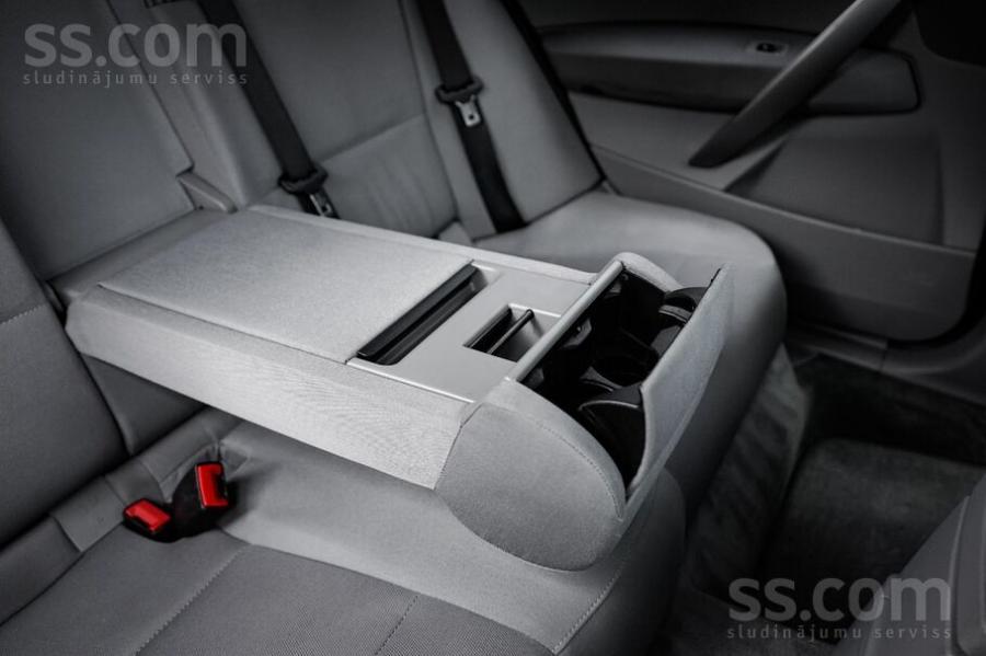 Black BMW X3 2005 in Riga, with an engine capacity of 2.00 L and mileage of 239 thousand km for 4500 €, photo 14 on AUTOMOTO.COM.LV