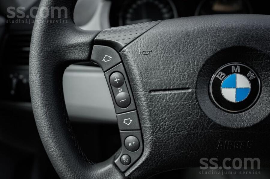 Black BMW X3 2005 in Riga, with an engine capacity of 2.00 L and mileage of 239 thousand km for 4500 €, photo 18 on AUTOMOTO.COM.LV