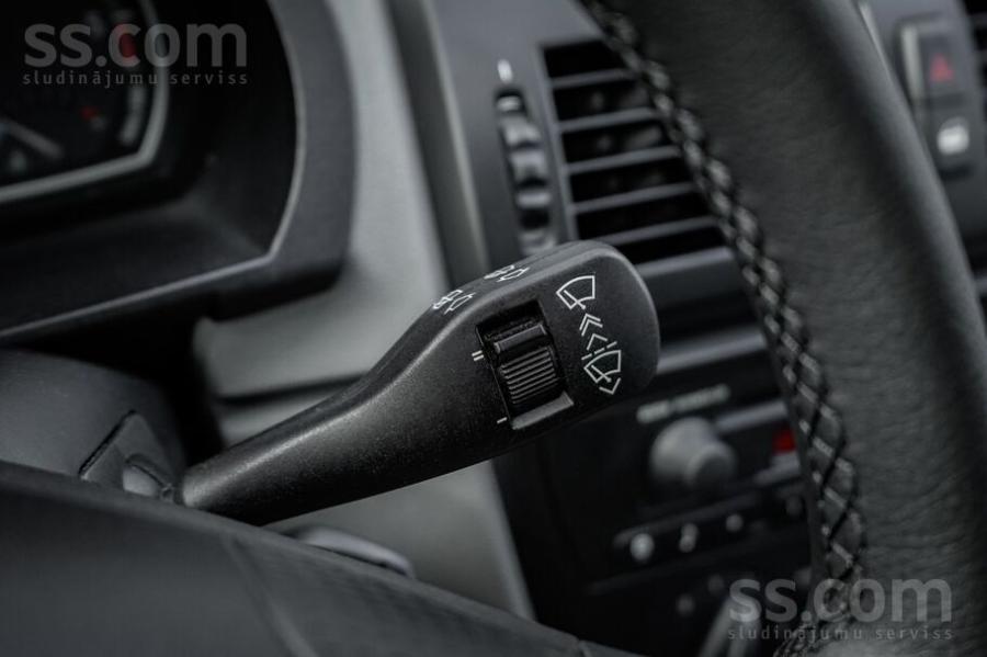 Black BMW X3 2005 in Riga, with an engine capacity of 2.00 L and mileage of 239 thousand km for 4500 €, photo 21 on AUTOMOTO.COM.LV