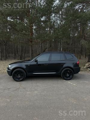 Black BMW X3 2005 in Riga, with an engine capacity of 3.00 L and mileage of 331 thousand km for 4899 €, photo 5 on AUTOMOTO.COM.LV