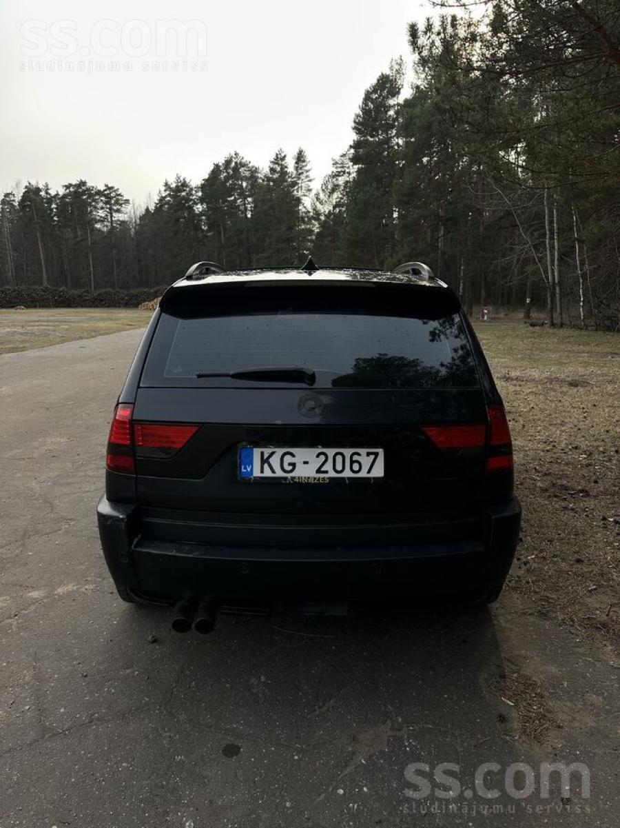 Black BMW X3 2005 in Riga, with an engine capacity of 3.00 L and mileage of 331 thousand km for 4899 €, photo 6 on AUTOMOTO.COM.LV