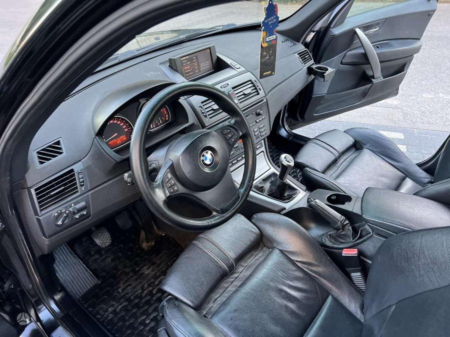 Melns BMW X3 2005 Viļņa, ar dzinēja tilpumu 2.00 L un nobraukumu 350 tūkst. km par 2950 €, foto 35 vietnē AUTOMOTO.COM.LV