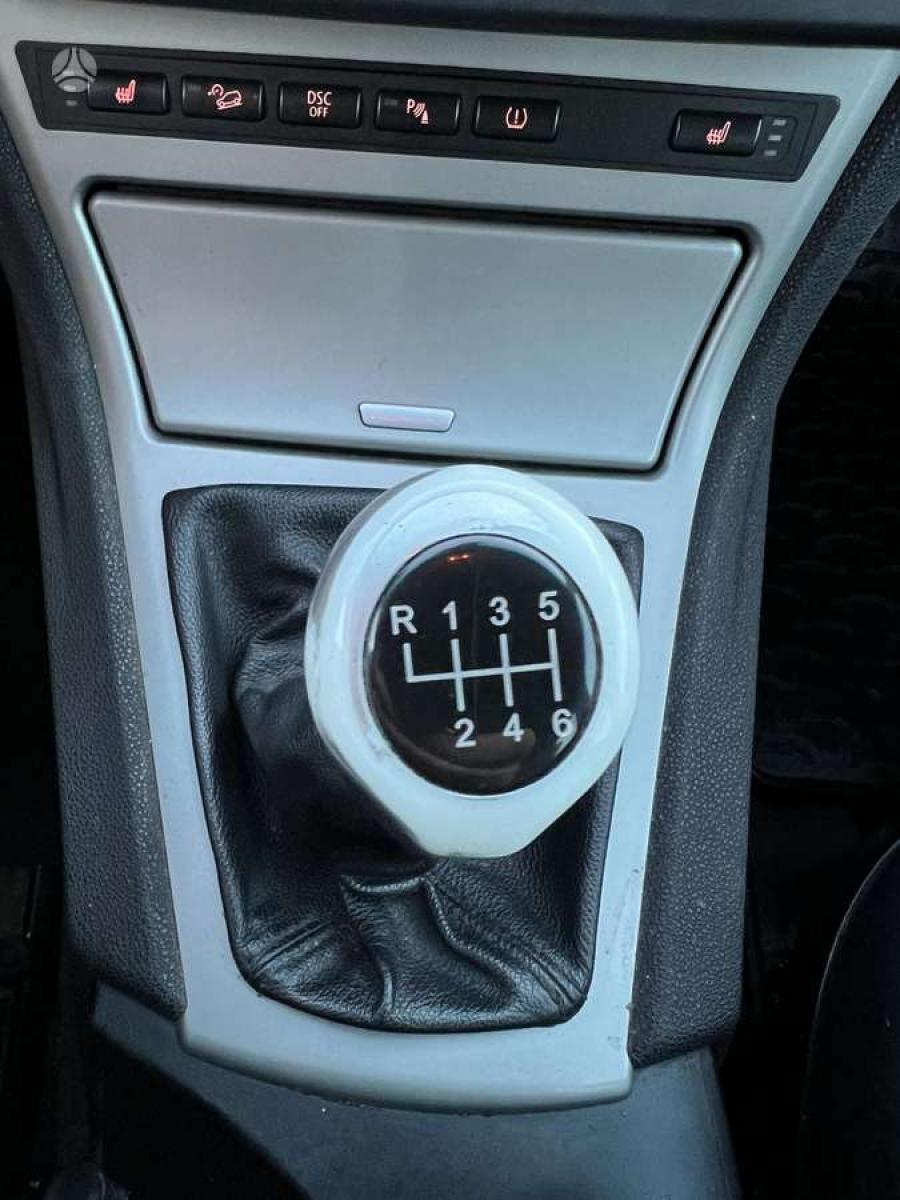 Melns BMW X3 2005 Viļņa, ar dzinēja tilpumu 2.00 L un nobraukumu 350 tūkst. km par 2950 €, foto 47 vietnē AUTOMOTO.COM.LV