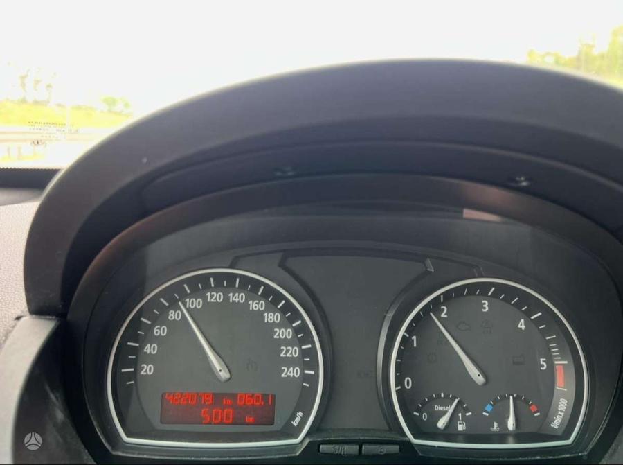 Melns BMW X3 2005 Viļņa, ar dzinēja tilpumu 2.00 L un nobraukumu 350 tūkst. km par 2950 €, foto 48 vietnē AUTOMOTO.COM.LV