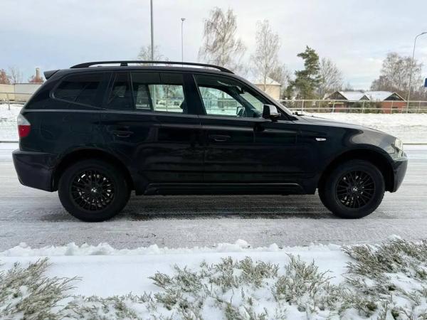 Black BMW X3 2005 in Rezekne, with an engine capacity of 2.00 L and mileage of 397 thousand km for 4890 €, photo 7 on AUTOMOTO.COM.LV