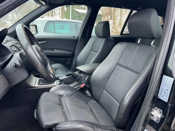 Black BMW X3 2005 in Rezekne, with an engine capacity of 2.00 L and mileage of 397 thousand km for 4890 €, photo 9 on AUTOMOTO.COM.LV