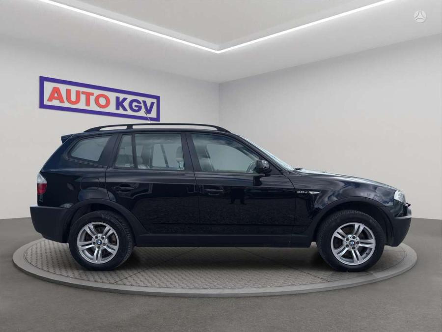 Melns BMW X3 2005 Kauņa, ar dzinēja tilpumu 3.00 L un nobraukumu 355 tūkst. km par 3999 €, foto 7 vietnē AUTOMOTO.COM.LV