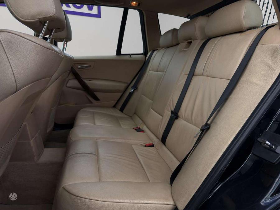 Melns BMW X3 2005 Kauņa, ar dzinēja tilpumu 3.00 L un nobraukumu 355 tūkst. km par 3999 €, foto 12 vietnē AUTOMOTO.COM.LV