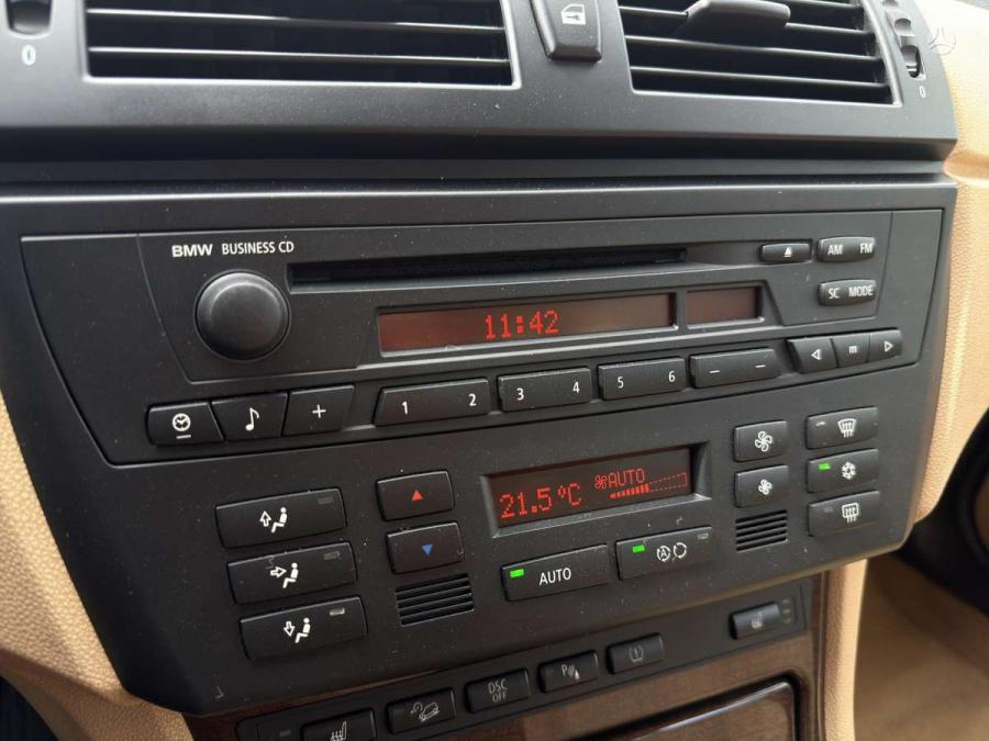 Melns BMW X3 2005 Kauņa, ar dzinēja tilpumu 3.00 L un nobraukumu 355 tūkst. km par 3999 €, foto 18 vietnē AUTOMOTO.COM.LV