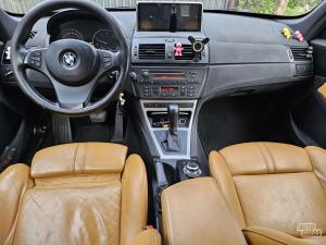 Черный БМВ Х3 2005 в Вильнюс, объемом двигателя 3.00 л и пробегом 400 тыс. км за 3500 €, фото 9 на AUTOMOTO.COM.LV