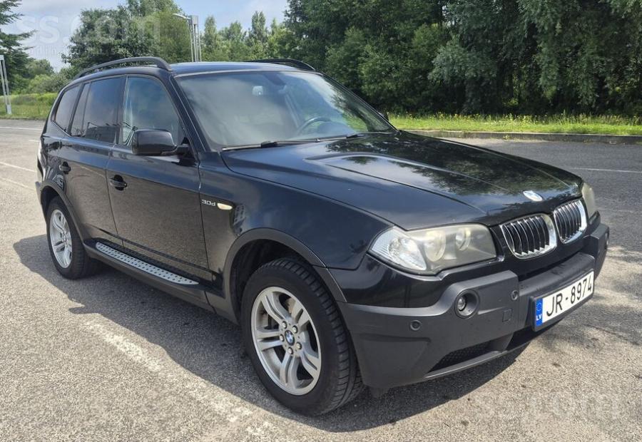 Melns BMW X3 2005 Rīga, ar dzinēja tilpumu 3.00 L un nobraukumu 315 tūkst. km par 4100 €, foto 3 vietnē AUTOMOTO.COM.LV