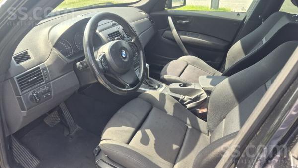 Melns BMW X3 2005 Rīga, ar dzinēja tilpumu 3.00 L un nobraukumu 315 tūkst. km par 4100 €, foto 5 vietnē AUTOMOTO.COM.LV