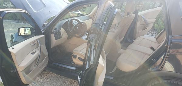 Black BMW X3 2005 in Pakruojis, with an engine capacity of 2.00 L and mileage of 301 thousand km for 3700 €, photo 8 on AUTOMOTO.COM.LV