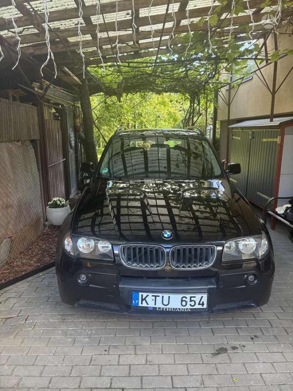Black BMW X3 2005 in Kaunas, with an engine capacity of 2.00 L and mileage of 259 thousand km for 4400 €, photo 3 on AUTOMOTO.COM.LV