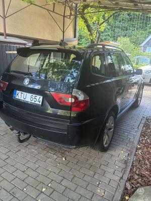 Melns BMW X3 2005 Kauņa, ar dzinēja tilpumu 2.00 L un nobraukumu 259 tūkst. km par 4400 €, foto 6 vietnē AUTOMOTO.COM.LV