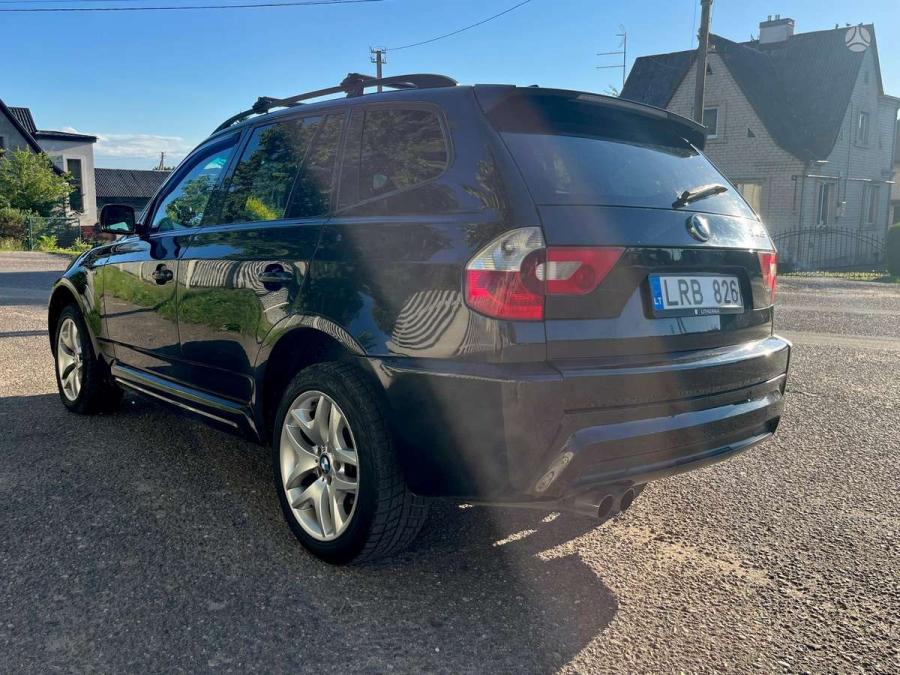 Black BMW X3 2005 in Kaunas, with an engine capacity of 2.99 L and mileage of 230 thousand km for 4200 €, photo 8 on AUTOMOTO.COM.LV