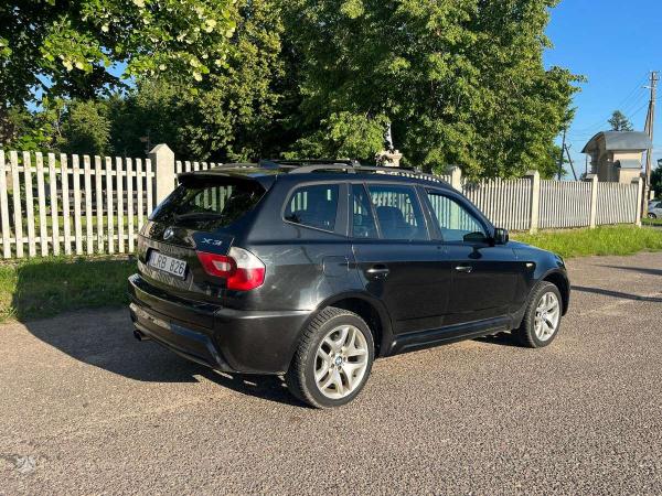 Black BMW X3 2005 in Kaunas, with an engine capacity of 2.99 L and mileage of 230 thousand km for 4200 €, photo 8 on AUTOMOTO.COM.LV