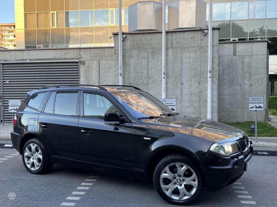 Melns BMW X3 2005 Viļņa, ar dzinēja tilpumu 2.00 L un nobraukumu 400 tūkst. km par 2800 €, foto 3 vietnē AUTOMOTO.COM.LV