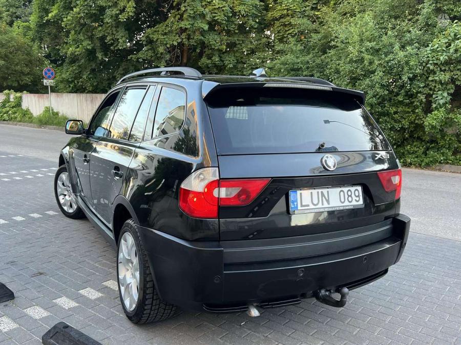 Melns BMW X3 2005 Viļņa, ar dzinēja tilpumu 2.00 L un nobraukumu 400 tūkst. km par 2800 €, foto 9 vietnē AUTOMOTO.COM.LV