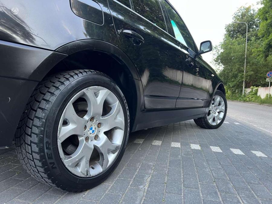Melns BMW X3 2005 Viļņa, ar dzinēja tilpumu 2.00 L un nobraukumu 400 tūkst. km par 2800 €, foto 20 vietnē AUTOMOTO.COM.LV