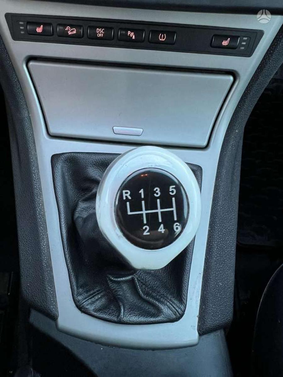 Melns BMW X3 2005 Viļņa, ar dzinēja tilpumu 2.00 L un nobraukumu 400 tūkst. km par 2800 €, foto 27 vietnē AUTOMOTO.COM.LV