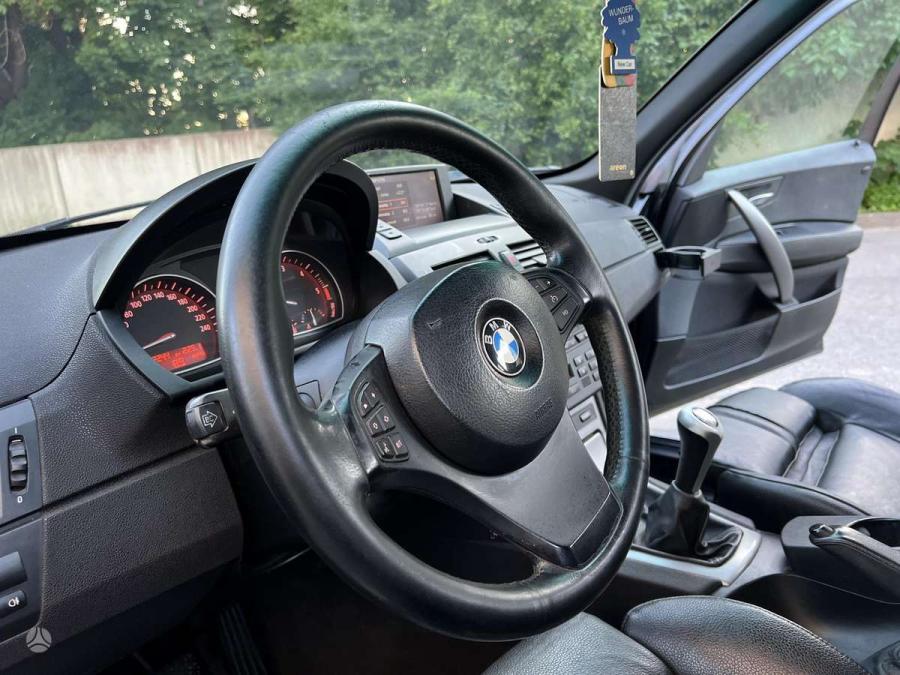 Melns BMW X3 2005 Viļņa, ar dzinēja tilpumu 2.00 L un nobraukumu 400 tūkst. km par 2800 €, foto 32 vietnē AUTOMOTO.COM.LV