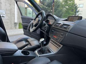 Melns BMW X3 2005 Viļņa, ar dzinēja tilpumu 2.00 L un nobraukumu 400 tūkst. km par 2800 €, foto 45 vietnē AUTOMOTO.COM.LV