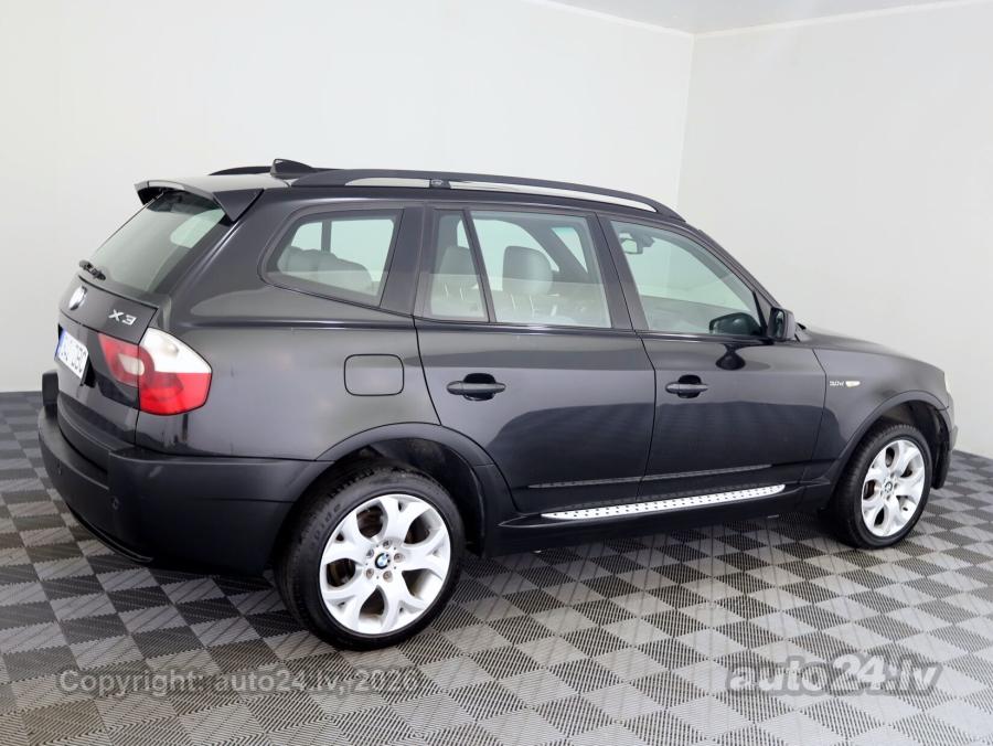Melns BMW X3 2005 Tallina, ar dzinēja tilpumu 3.00 L un nobraukumu 367 tūkst. km par 2999 €, foto 4 vietnē AUTOMOTO.COM.LV