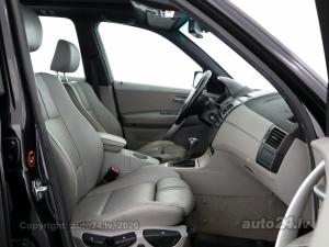 Melns BMW X3 2005 Tallina, ar dzinēja tilpumu 3.00 L un nobraukumu 367 tūkst. km par 2999 €, foto 7 vietnē AUTOMOTO.COM.LV